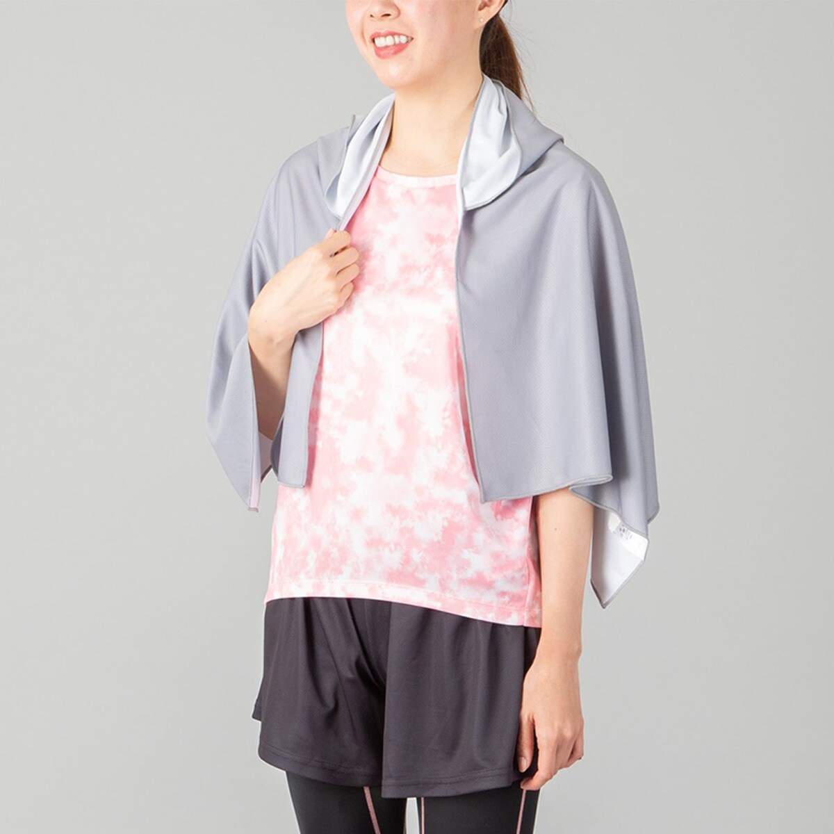 【Neasy】男女兼用フードツキポンチョ(GY F)通販 | ニトリネット【公式】 家具・インテリア通販