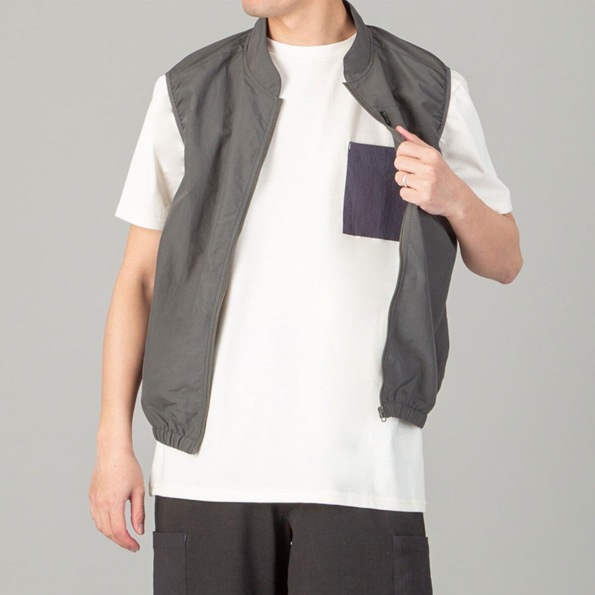 【Neasy】メンズタスロンベスト(CGY L) | ニトリネット【公式】 家具・インテリア通販